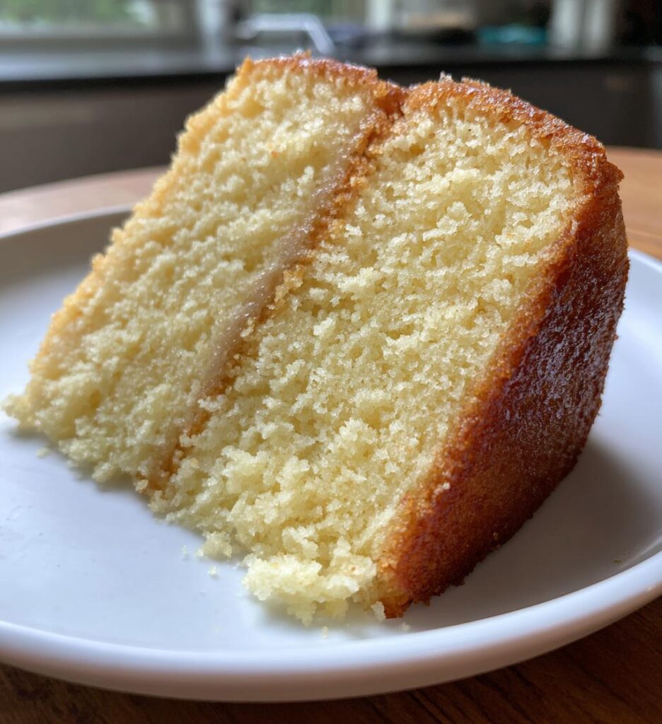 Irresistible Oil-Based Vanilla Cake: Moist Magic in 32 Minutes – us ...